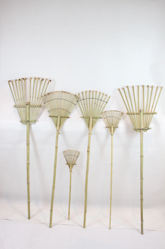 Handmade Bamboo Rake 1.40m 12 Tine Natural Garden Rakes Harrow